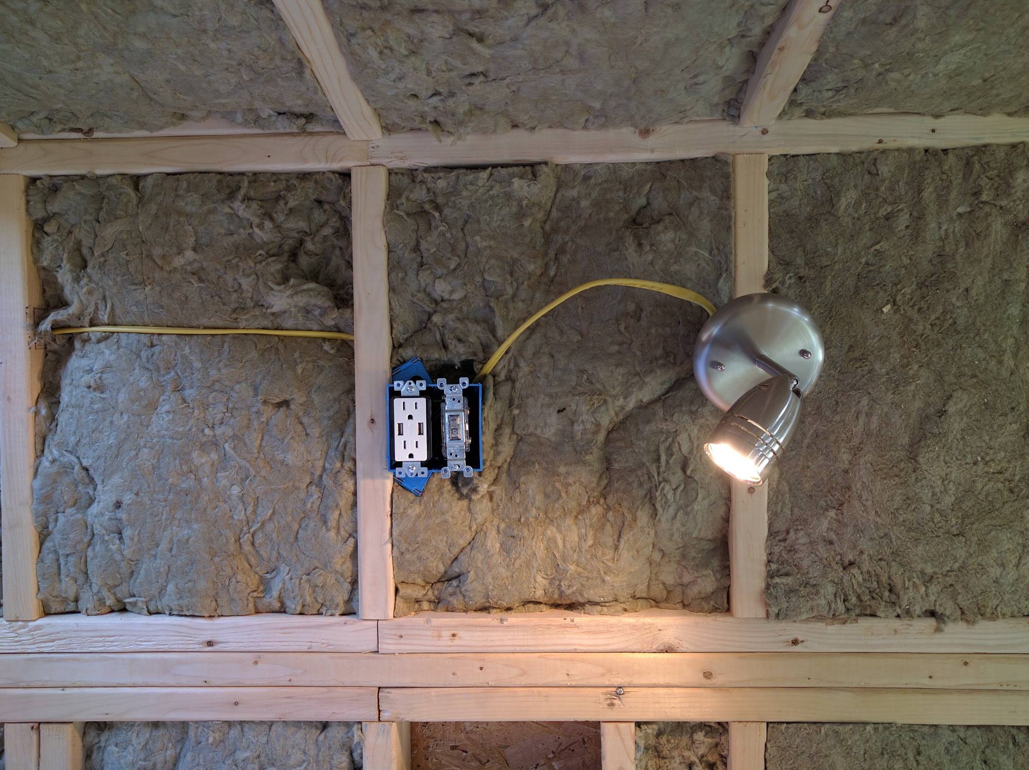 Tiny House Electricity: Let There Be Light! - TinyHome.io
